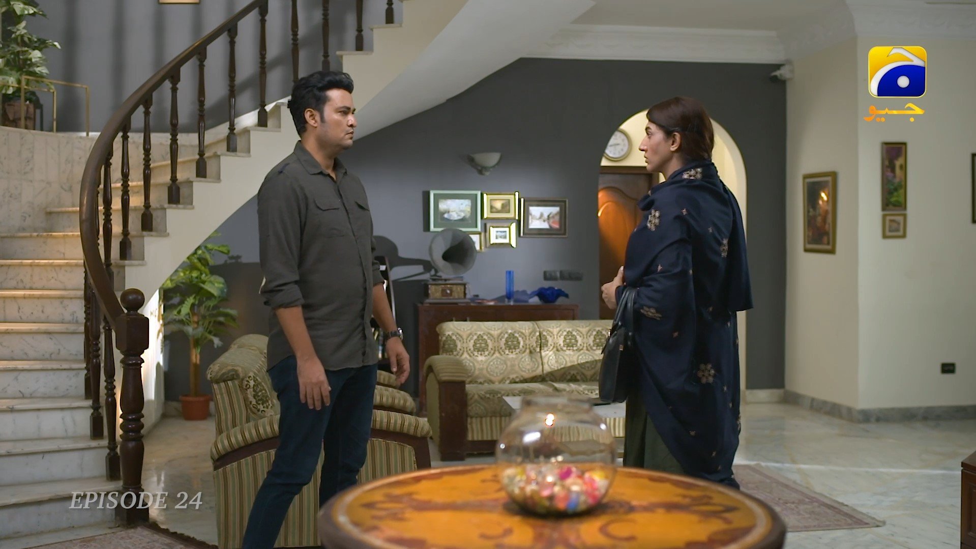 Bojh Episode 24 - Areej Mohyudin - Fahad Sheikh - Sana Fakhar - 24th ...