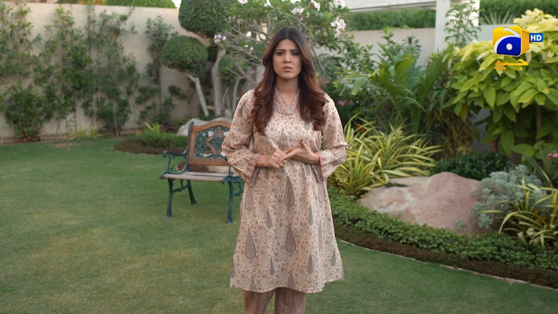 Behroop Episode 66 Zubab Rana Asad Siddiqui Beenish Chauhan, Har Pal ...