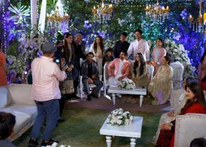 Aas Paas Episode 01 Laiba Khan Ali Ansari, Har Pal Geo Drama - 2nd Mar 2025 - Watch Online