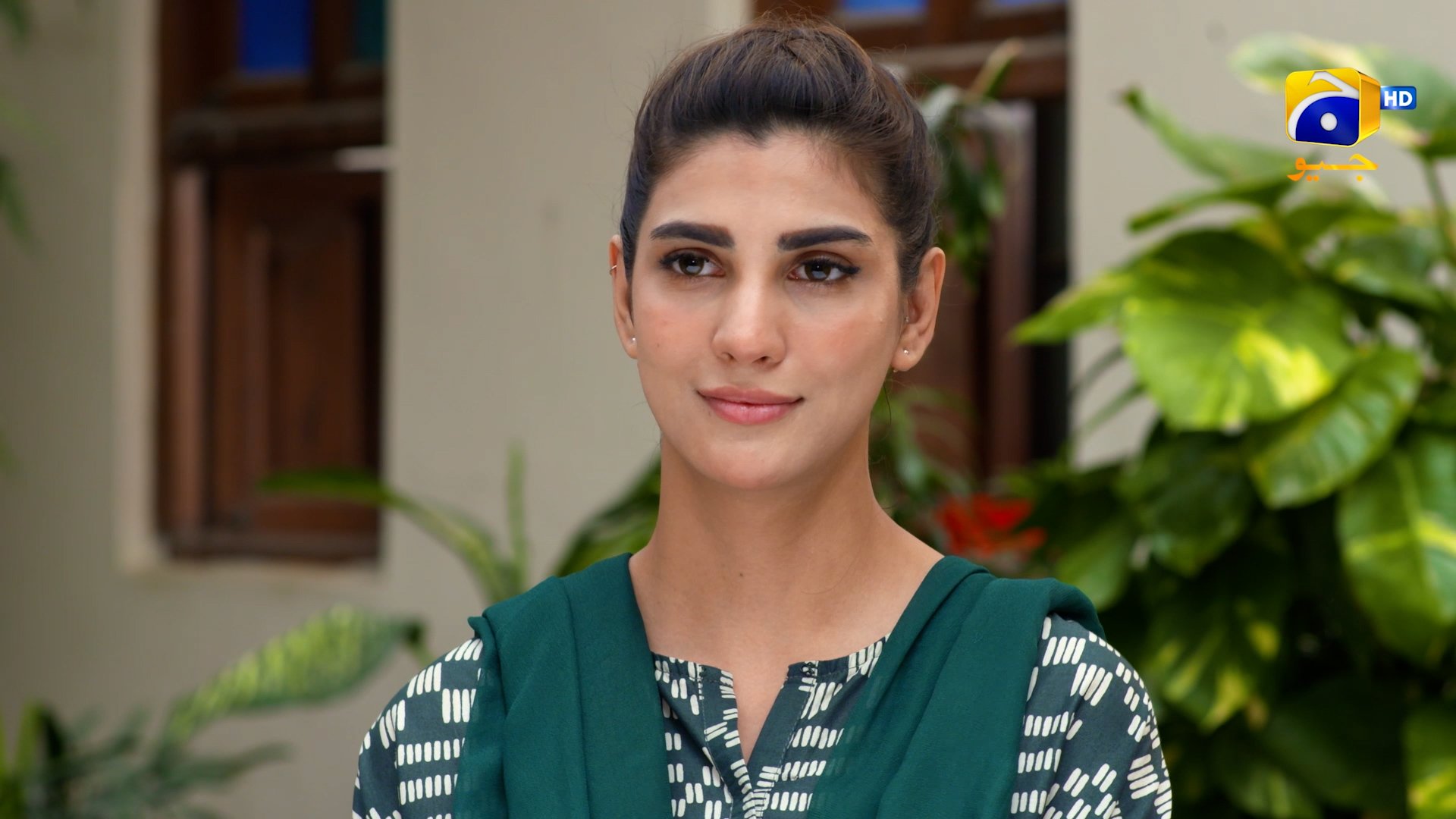 Mafaad Parast Episode 04 Nazish Jahangir Khan Osama Tahir Ayesha Rajpoot, Har Pal Geo Drama ...