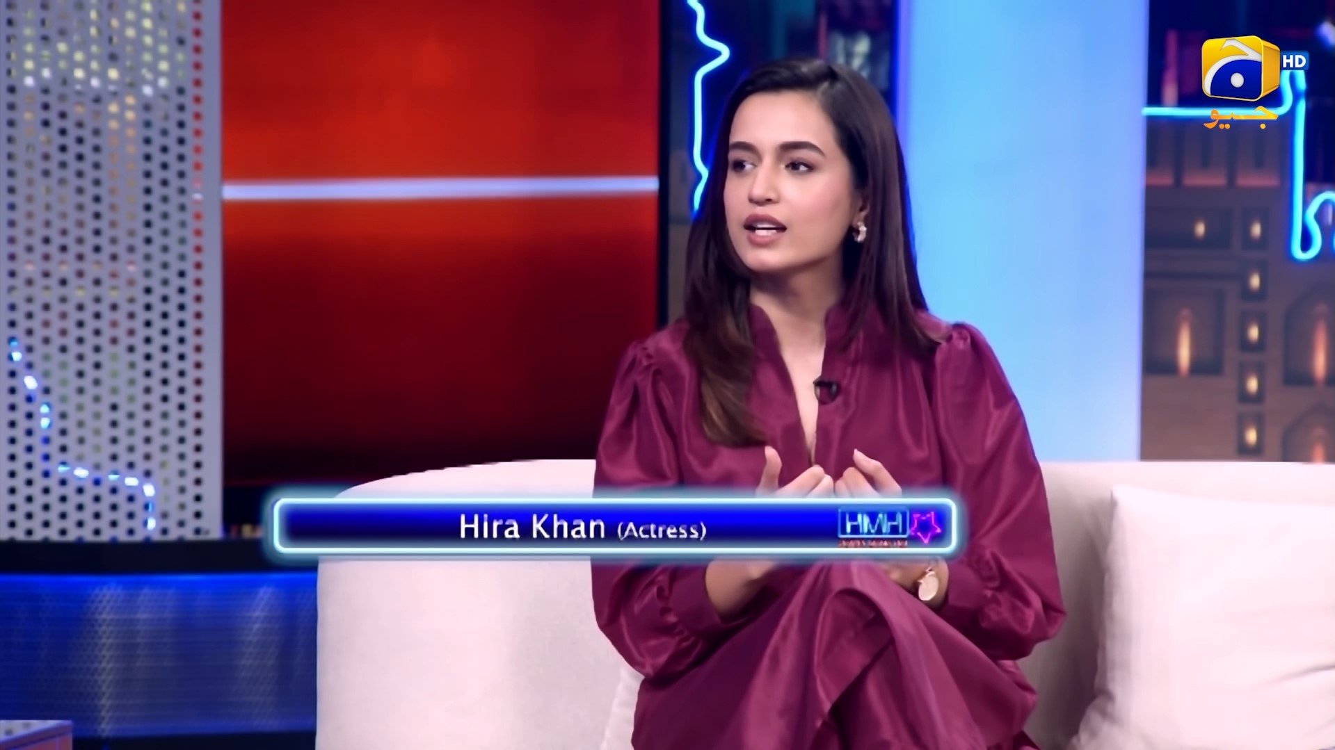 Hasna Mana Hai | Tabish Hashmi Invites Hira Khan | Full Comedy ...